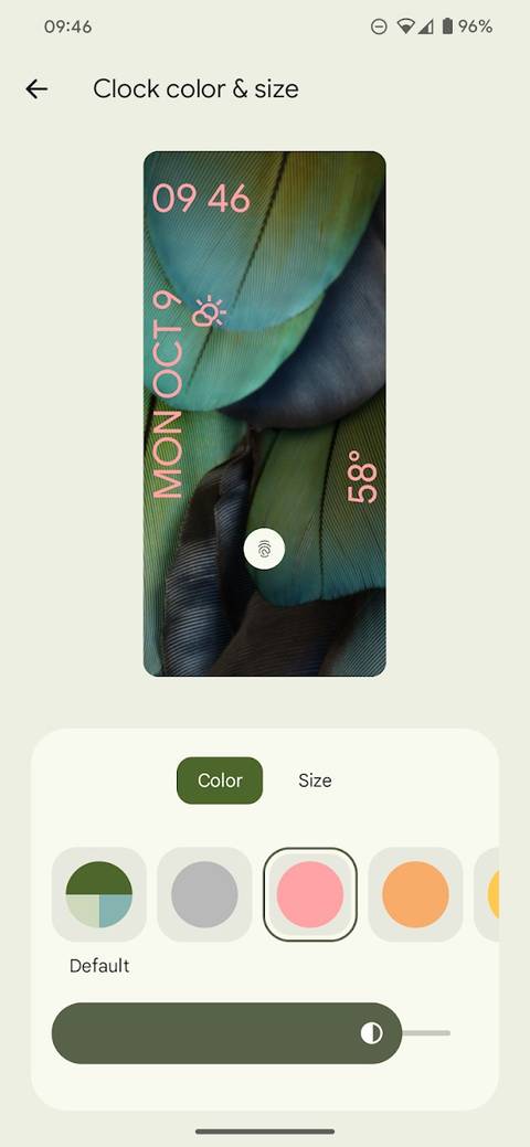 How to customize the Android 14 lock screen