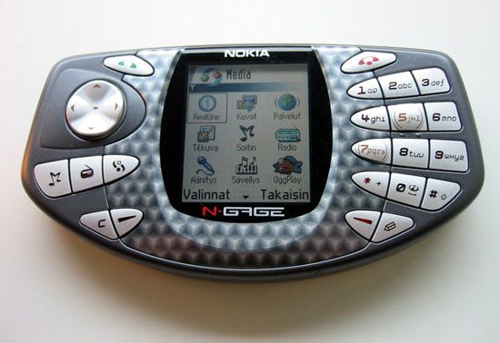 Nokia's enigmatic N-Gage is 20 years old: The first gaming phone was ...