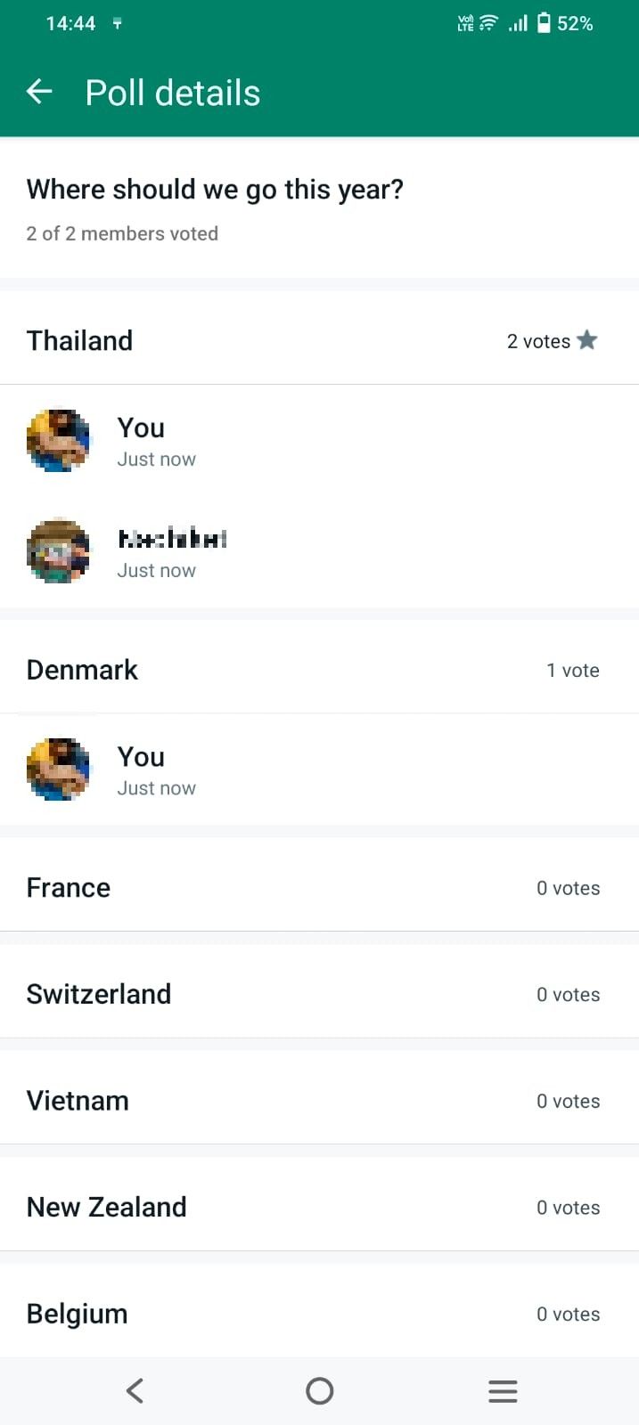 WhatsApp: How to create polls