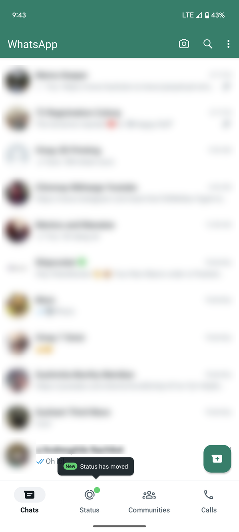 WhatsApp brings back the long-lost swipeable navigation bar