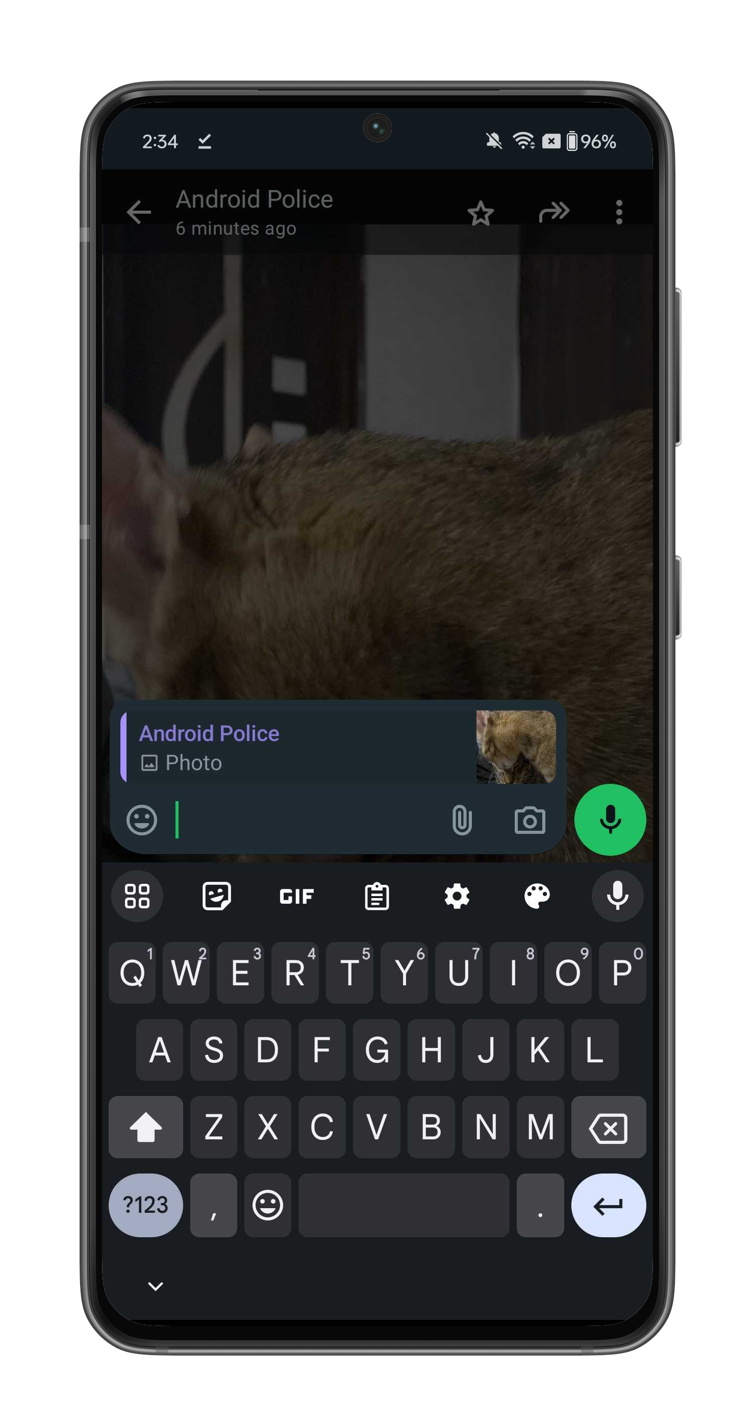 WhatsApp's media viewer gets a new UI with a focus on reactions