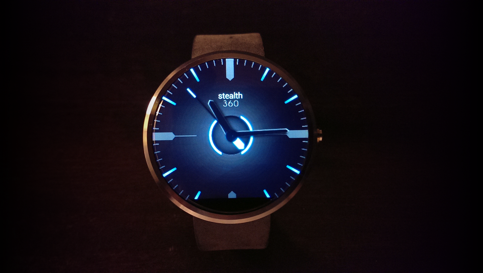 15 Best Android Wear Apps And Watch Faces From 9/24/14—10/13/14