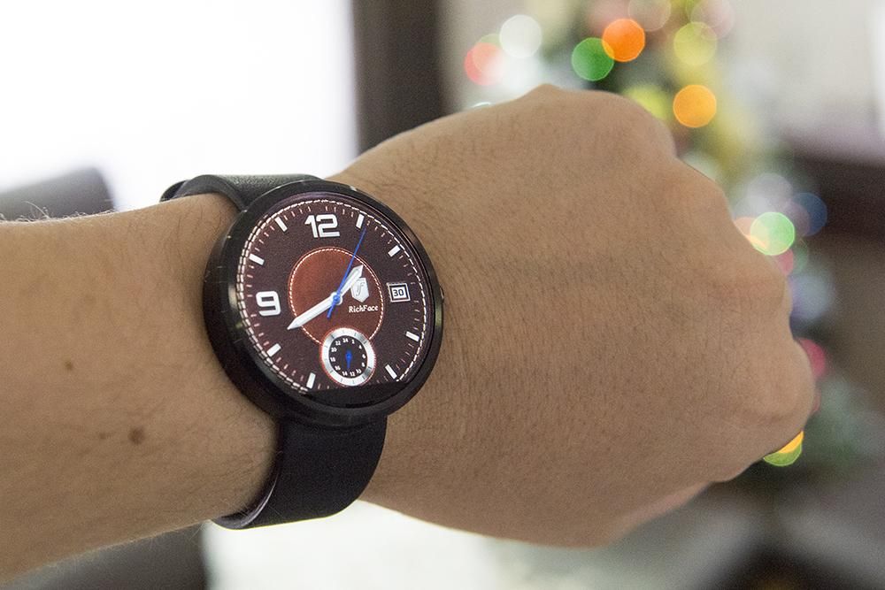 31 Best Android Wear Apps And Watch Faces From 12/29/14—1/29/15