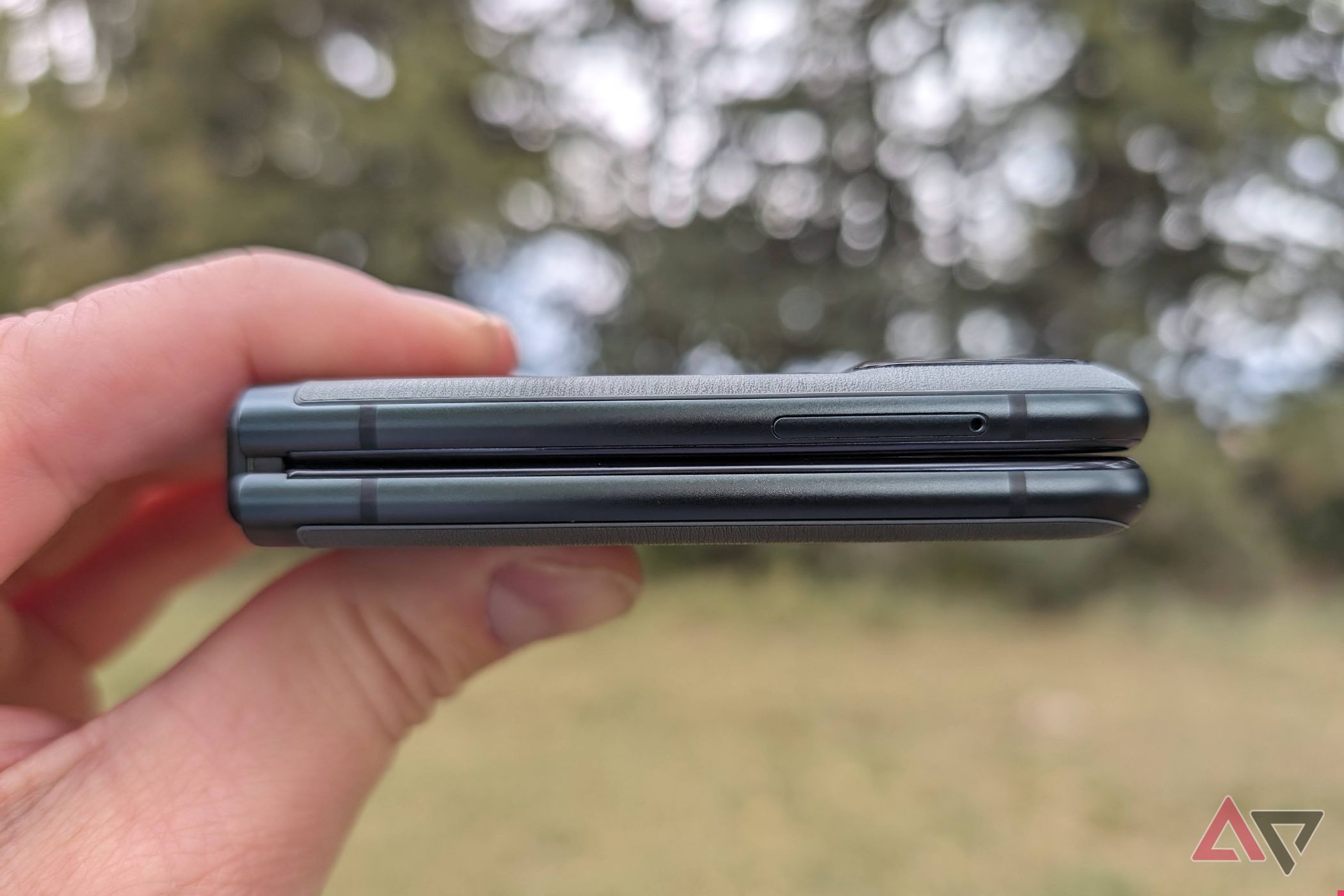 Motorola Razr (2023) vs. Razr 5G: Should you upgrade?