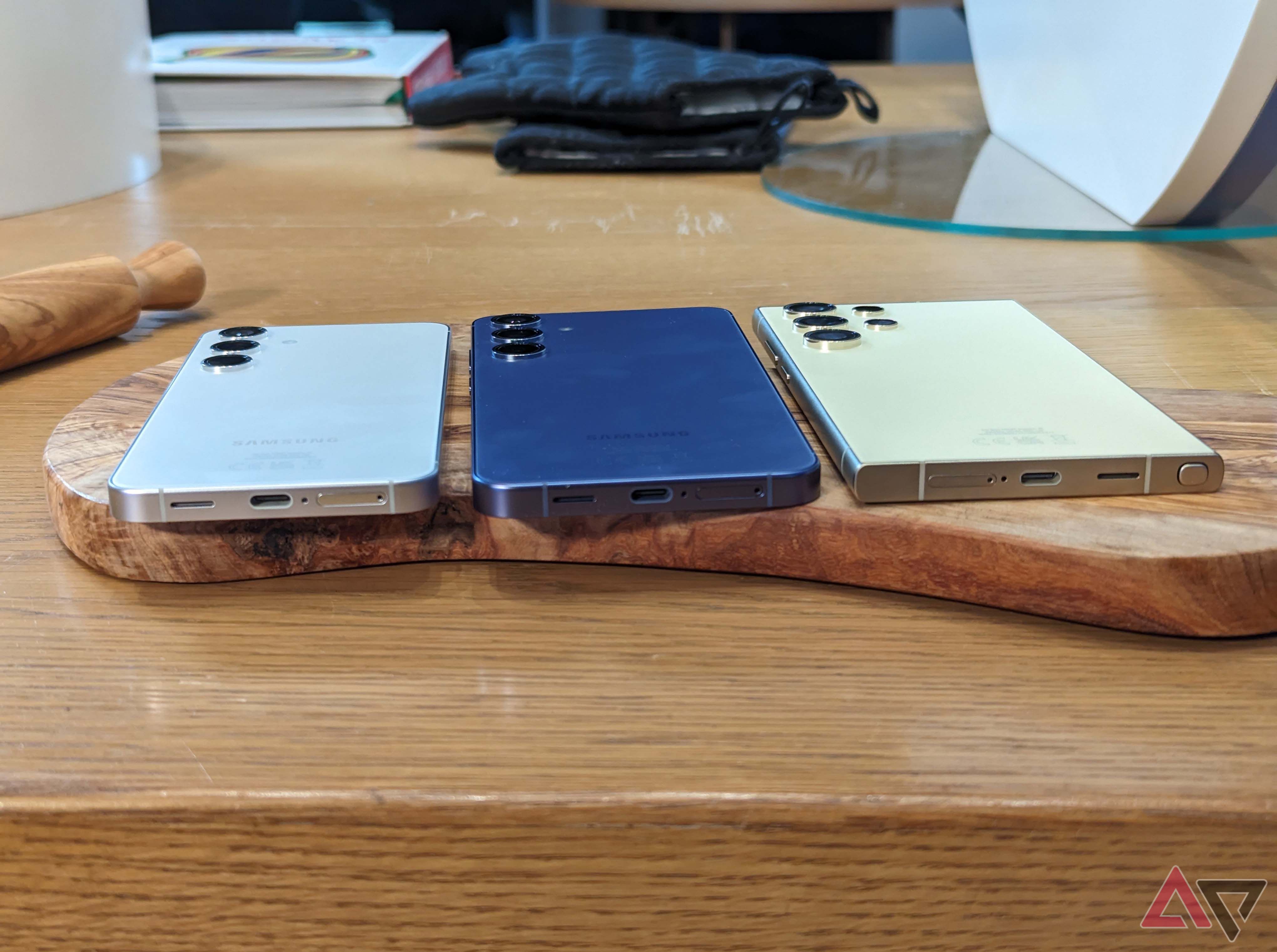 Samsung Galaxy S24 and Galaxy S24 Plus hands-on: Small changes, again