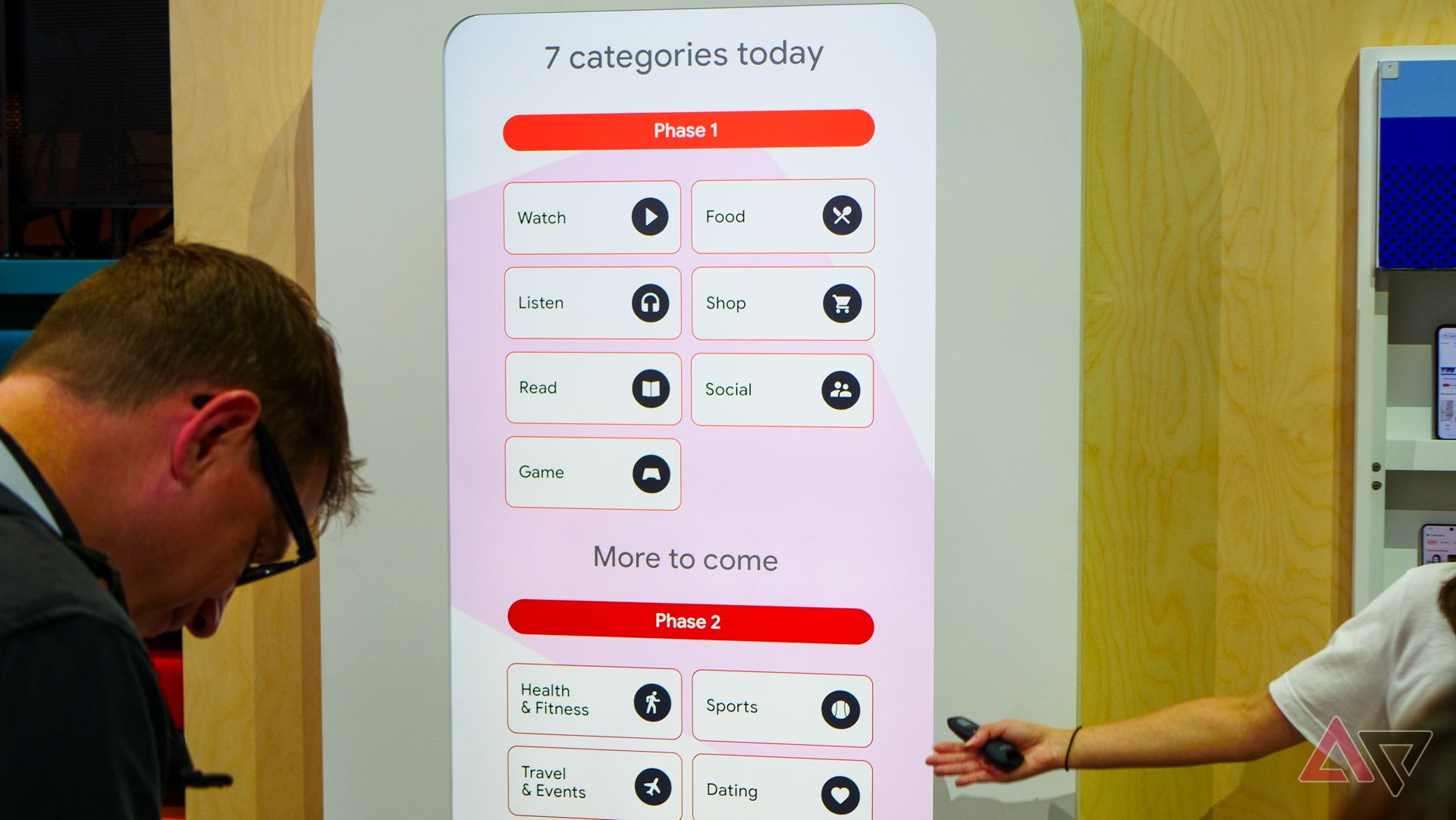 Google Play's new Collections widget wants you to spend, consume, repeat