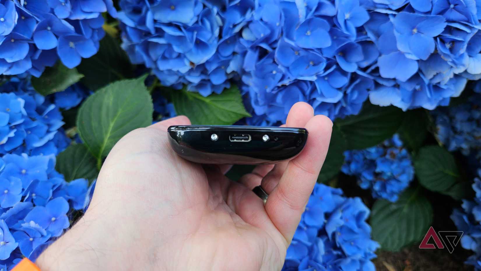 Unihertz Jelly Max review: A pocket-friendly Android phone that won’t ...