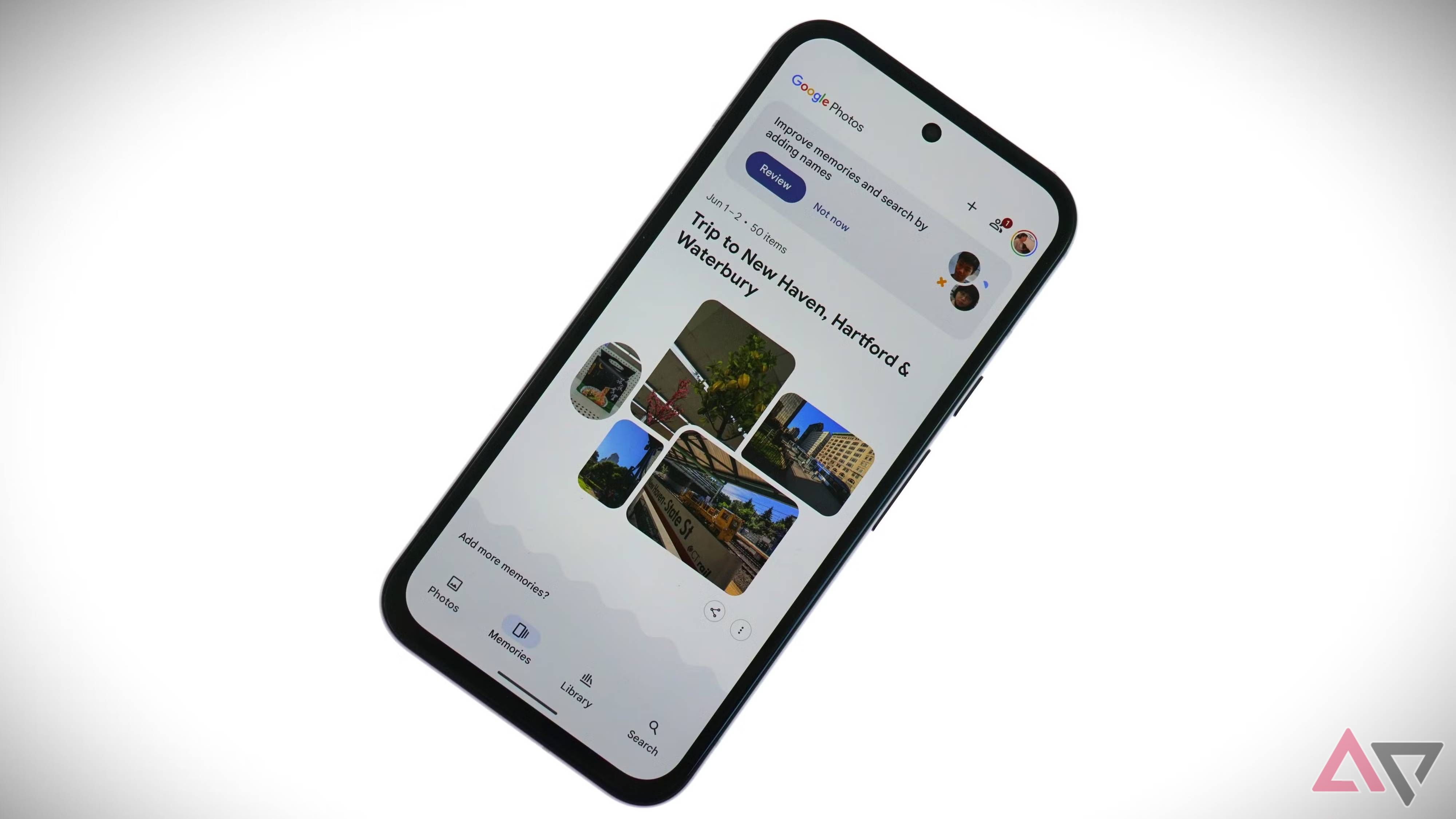 Google Photos spotted testing a highly unusual app integration