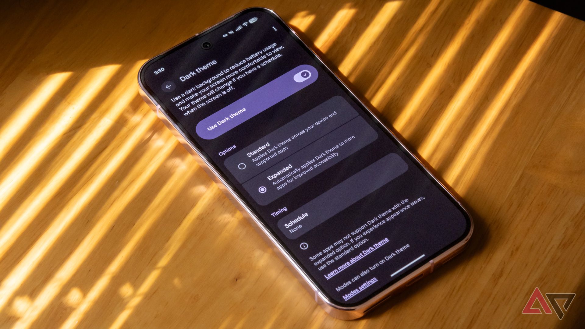 How to enable expanded dark theme in Android 16 QPR2 Beta 1 - Blog - Creative Collaboration